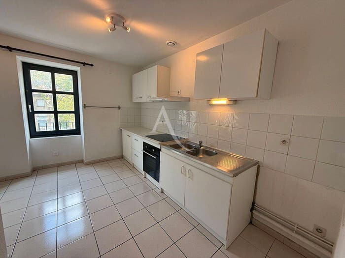 Appartement 2 pièces à Domairan-Saint Michel-Moulin Vert-Saint Jacques-L'Étoile, Carcassonne, à louer