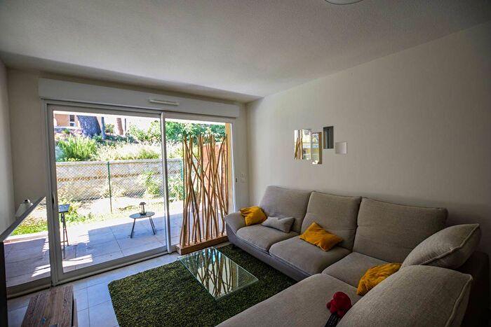Bellecroix-Pont d'Avignon, Villeneuve-lès-Avignon : Appartement 3 pièces à louer