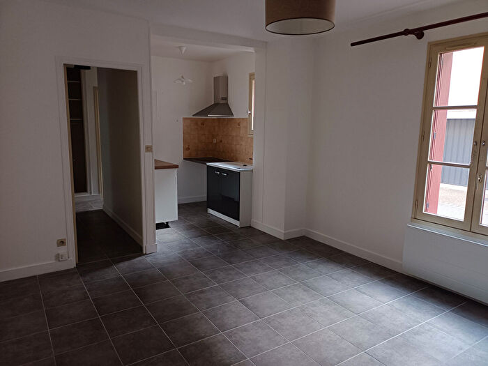 Vibraye : Appartement 2 pièces à louer