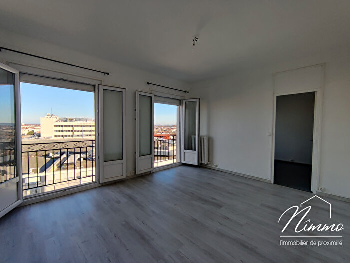 Nîmes, Jean Jaurès : Appartement 2 pièces à vendre