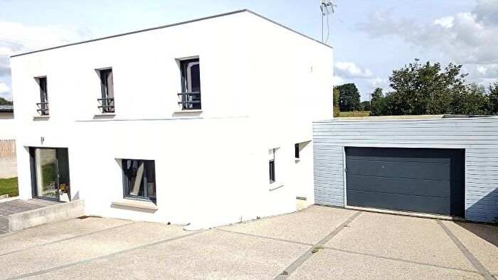 Maison à louer - Pont-lAbbé - 7 pièces - 4 chambres