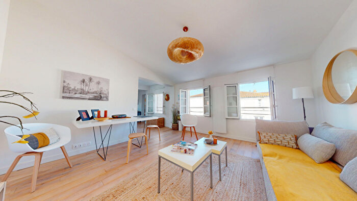 Appartement à vendre - Rochefort, Centre-ville - 3 pièces - 2 chambres