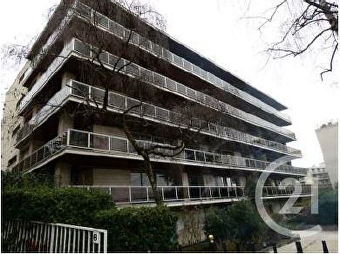 Appartement à louer - Saint-Cloud, Coteaux, Bords de Seine - 1 pièce