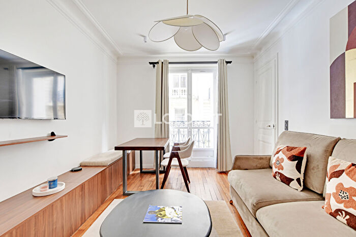 Appartement 2 pièces à Paris 15ème, Alleray, Procession, à vendre
