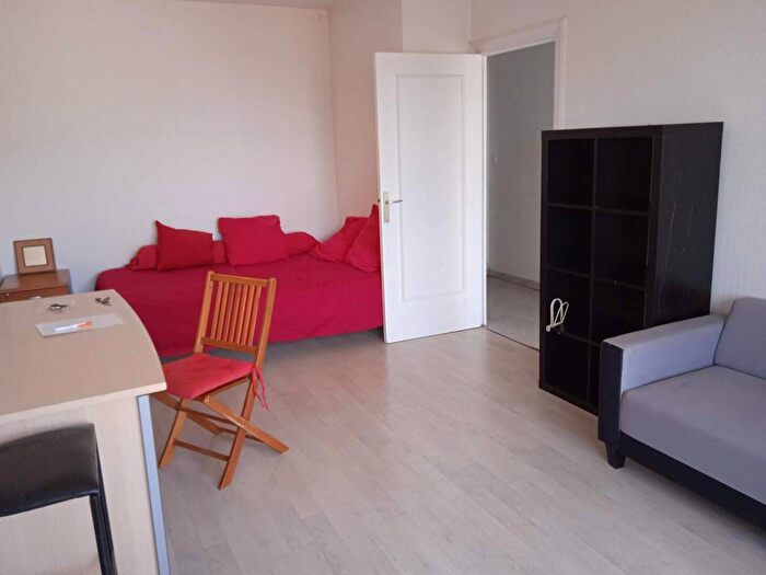 Appartement à louer - Lyon ème arrondissement - 2 pièces - 1 chambre
