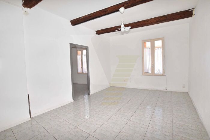 Appartement à louer - Béziers, Centre-ville, Palais des Congrès, Garibaldi, Gambetta - 2 pièces - 1 chambre
