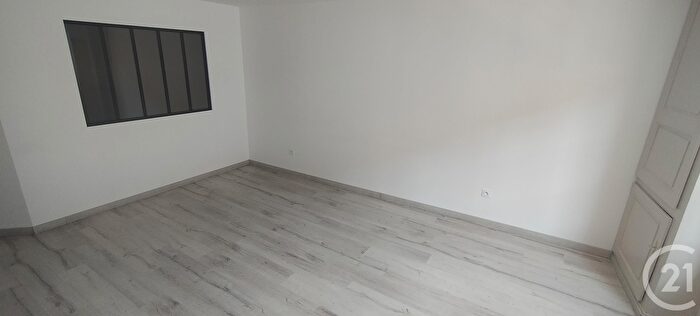 Appartement à louer - Lons-le-Saunier, Centre-ville - 2 pièces - 1 chambre