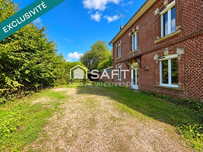 Maison 7 pièces à Brunehamel, à vendre