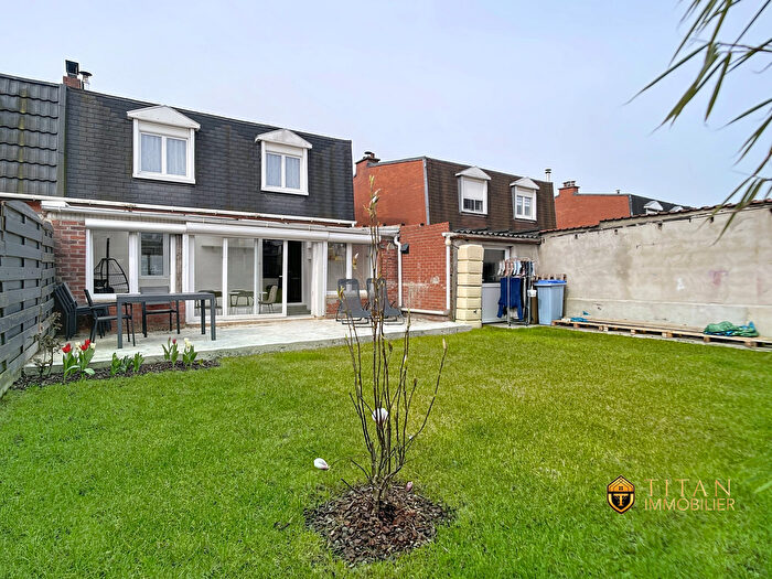 Maison à vendre - Cappelle-la-Grande - 5 pièces - 3 chambres