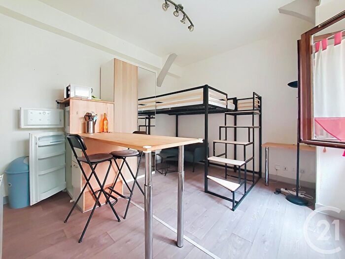 Appartement 1 pièce à louer à Rouen, Vieux Marché, Cathédrale