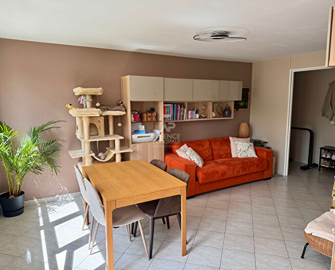 Maisons-Laffitte, Centre-ville - Appartement 3 pièces à vendre