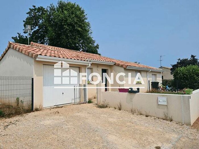 Maison à louer - Saint-Sulpice-la-Pointe - 5 pièces - 4 chambres