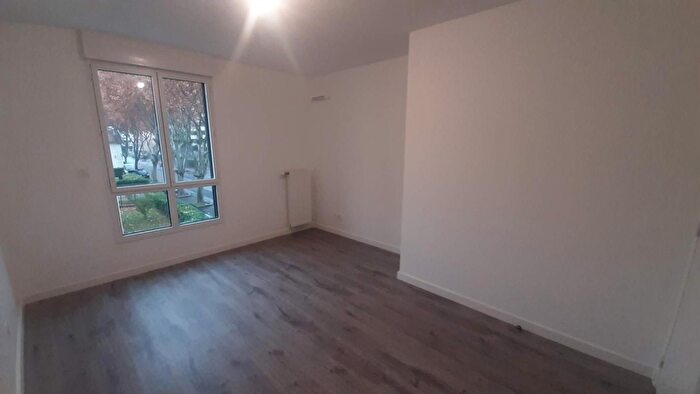 Villeurbanne, Ferrandière, Maisons Neuves : Appartement 2 pièces à louer