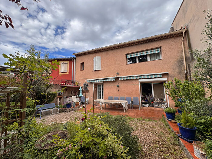 Saint-Maximin-la-Sainte-Baume, Centre-ville - Maison 4 pièces à vendre