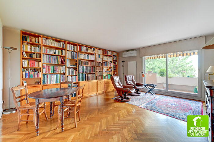 Sainte-Foy-lès-Lyon, Provinces, Chavril : Appartement 4 pièces à vendre