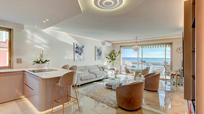 Appartement à vendre - Roquebrune-Cap-Martin, Carnolès, Gare, Cap Azur - 3 pièces - 2 chambres