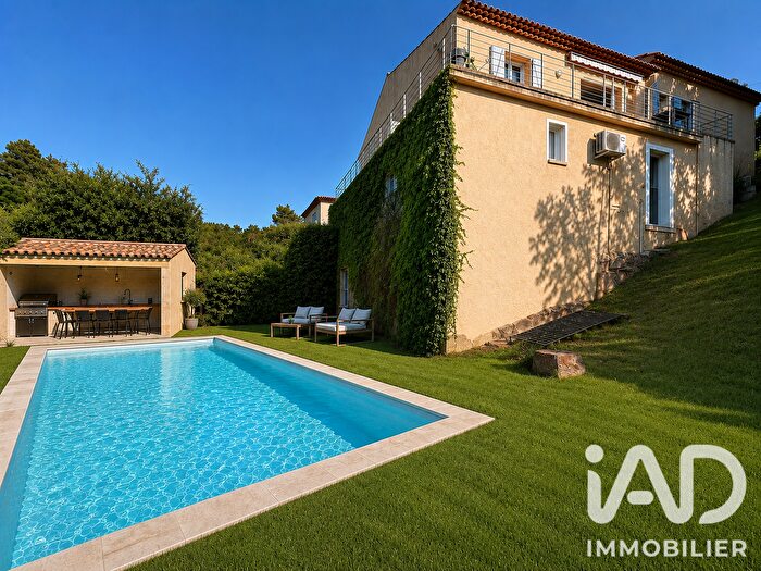 Taradeau - Maison 8 pièces à vendre