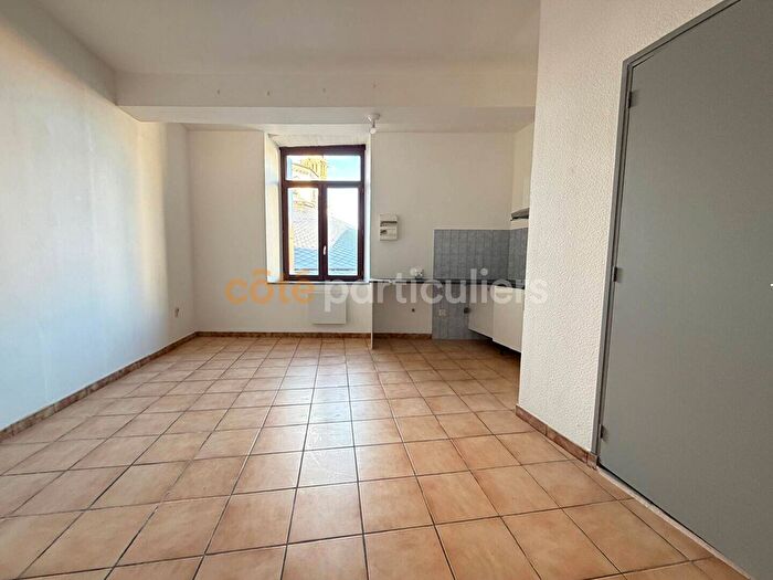 Appartement à louer - Nord, Caussade - 2 pièces - 1 chambre