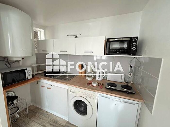 Appartement à louer - Delessert-Saint Louis-Nantilly, Saumur - 1 pièce