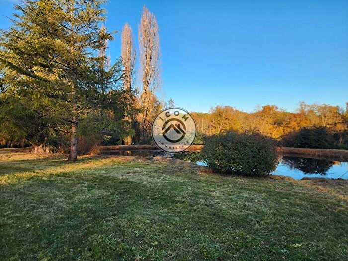 Maison à vendre - Coulounieix-Chamiers - 6 pièces - 5 chambres