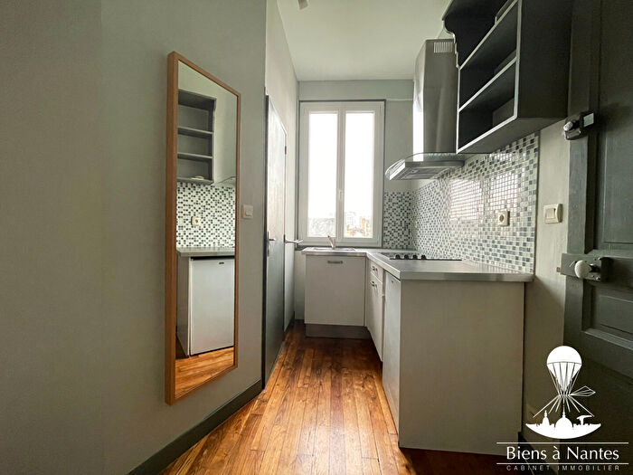 Appartement à vendre - Quartiers Centre, Saint-Anne - 2 pièces - 1 chambre