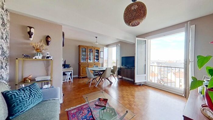 Bagnolet, Les Coutures : Appartement 3 pièces à vendre
