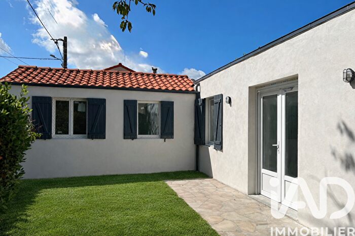 Maison à vendre - Rochefort, Faubourg Nord, Stade Philaudrie - 4 pièces - 2 chambres