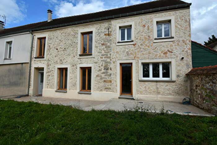 Maison 4 pièces à vendre à Machault