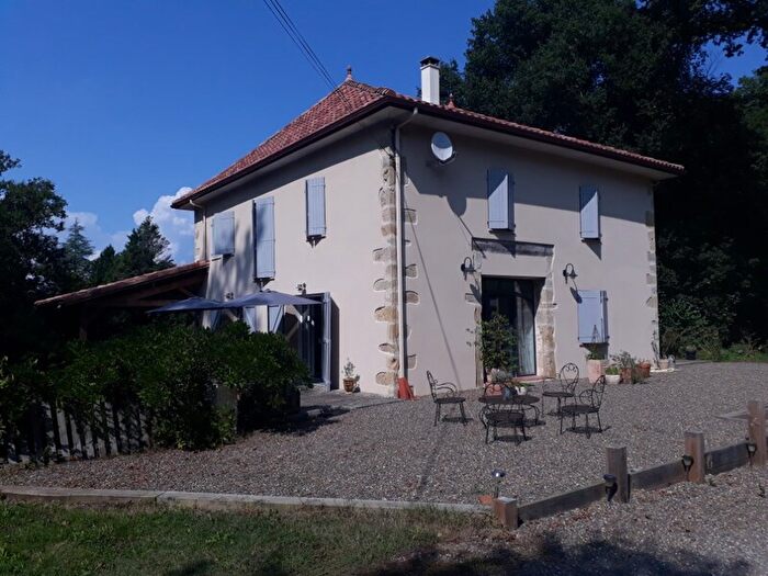 Maison à vendre - Aire-sur-lAdour - 9 pièces - 5 chambres