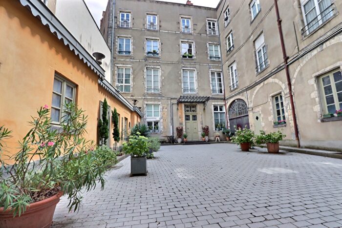 Appartement 2 pièces à Clermont-Ferrand, Delille, Cathédrale, La Gare, à louer