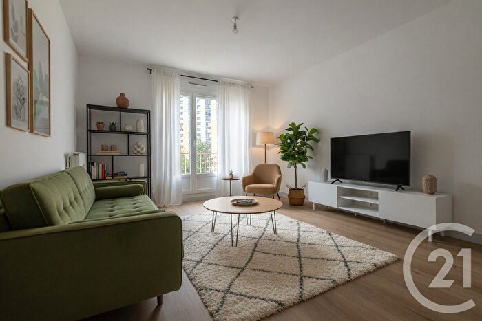 Appartement à louer - Besançon, Chaprais Cras - 3 pièces - 2 chambres