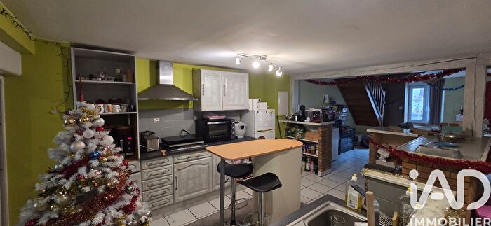 Appartement à vendre - Decazeville - 6 pièces - 4 chambres