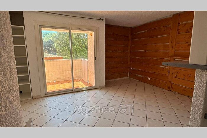 Olbius Riquier-Nartettes, Hyères - Appartement 2 pièces à louer