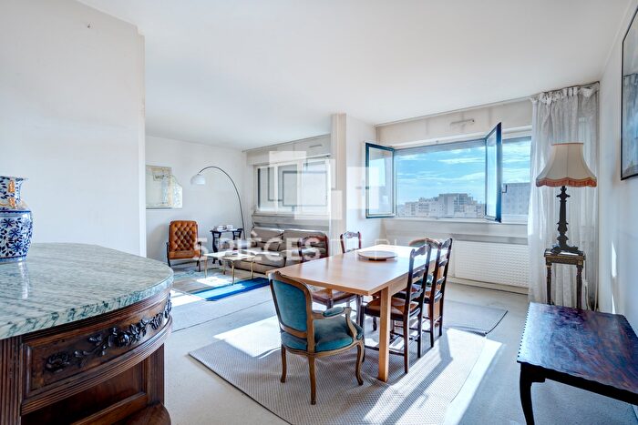 Appartement à vendre - Courbevoie, Hôtel de ville - 6 pièces - 4 chambres