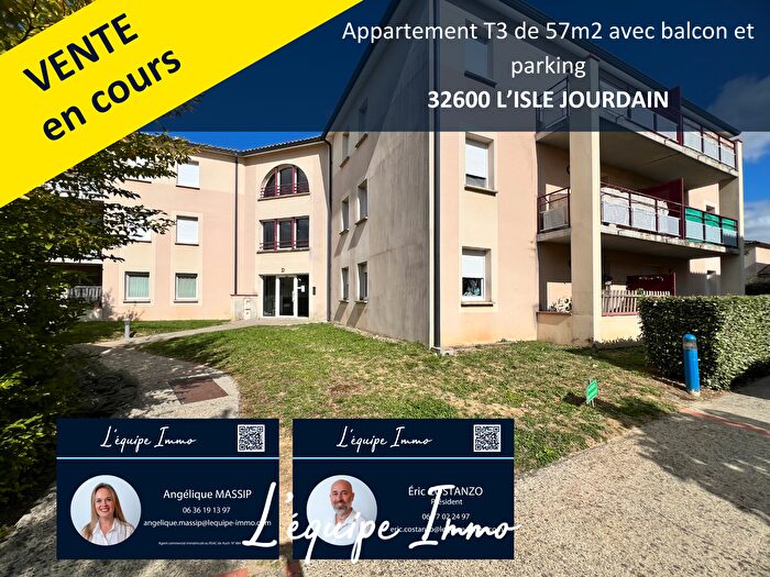 Appartement à vendre - LIsle-Jourdain - 3 pièces - 1 chambre
