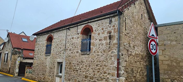 Maison à vendre - Vauxcéré - 11 pièces