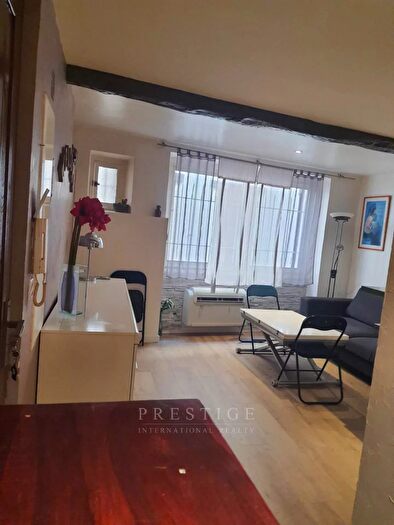 Maisons à vendre et appartements à louer - 1