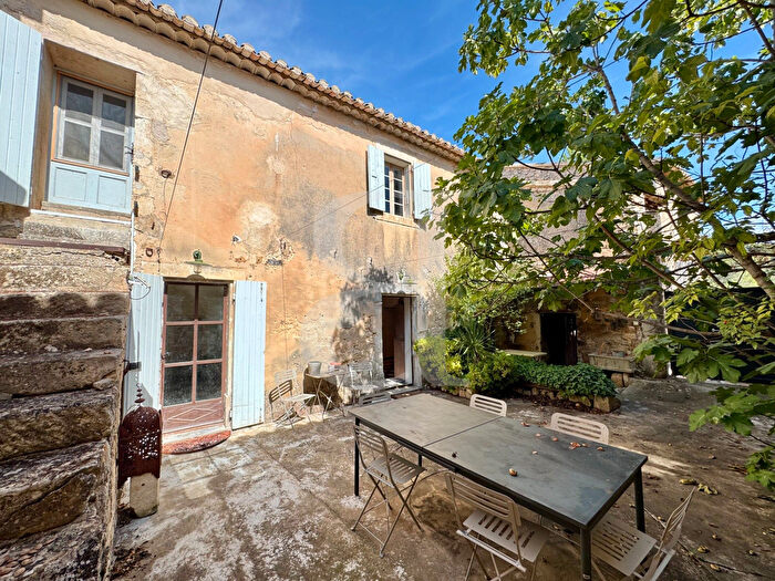 Maison à vendre - Ménerbes - 6 pièces - 5 chambres