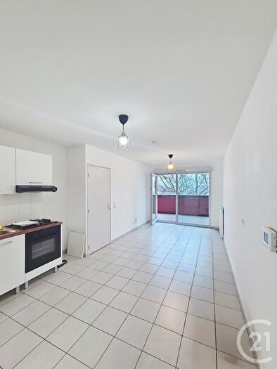 Appartement à louer - Vénissieux, Jules Guesde - 2 pièces - 1 chambre