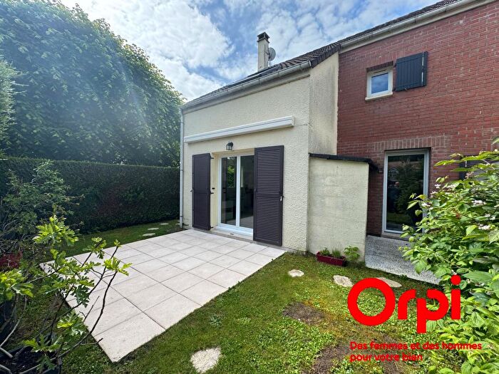 Maison 4 pièces à Montigny-le-Bretonneux, Le Manet, à vendre