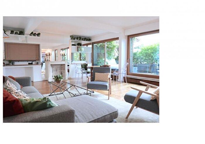 Appartement à louer - Auteuil Sud, Paris ème arrondissement - 3 pièces - 2 chambres