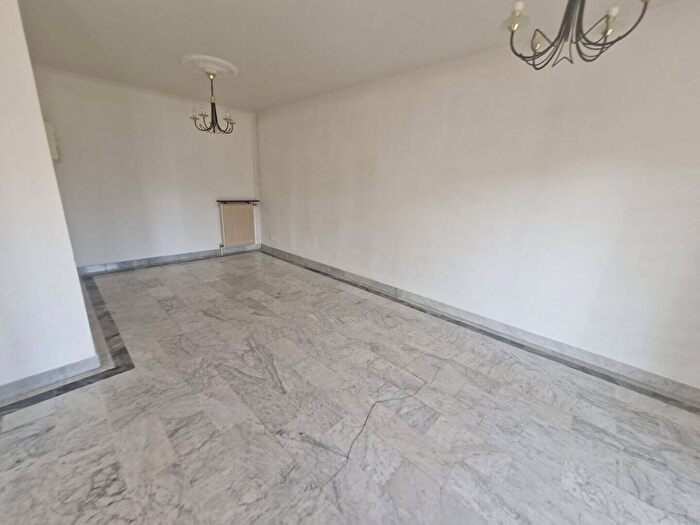 Appartement 4 pièces à louer à Blanches-Pierrats-Tonkin, Houilles