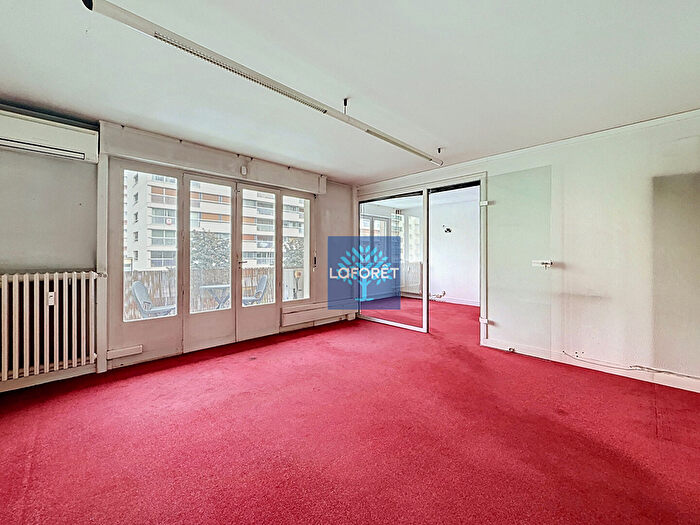 Appartement 4 pièces à vendre à Juvisy-sur-Orge, Centre-ville, Entrevoies, Seine