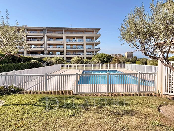 Appartement 4 pièces à Antibes, à vendre