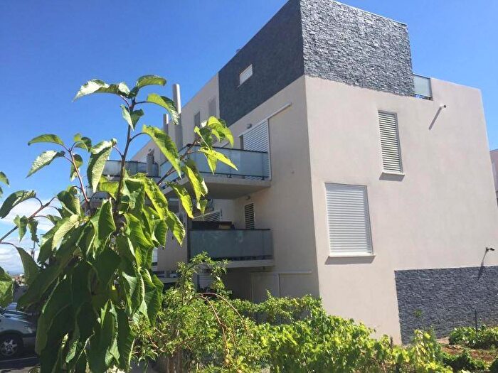 Appartement à louer - Croix de Poumeyrac, Béziers - 2 pièces - 1 chambre