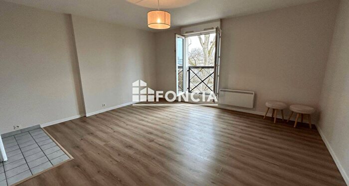 Petit Dammarie-Croix Saint Jacques, Dammarie-les-Lys - Appartement 1 pièce à louer