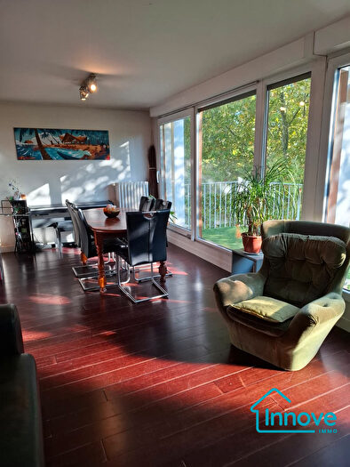 Appartement à vendre - Saint-Cloud - 4 pièces - 3 chambres