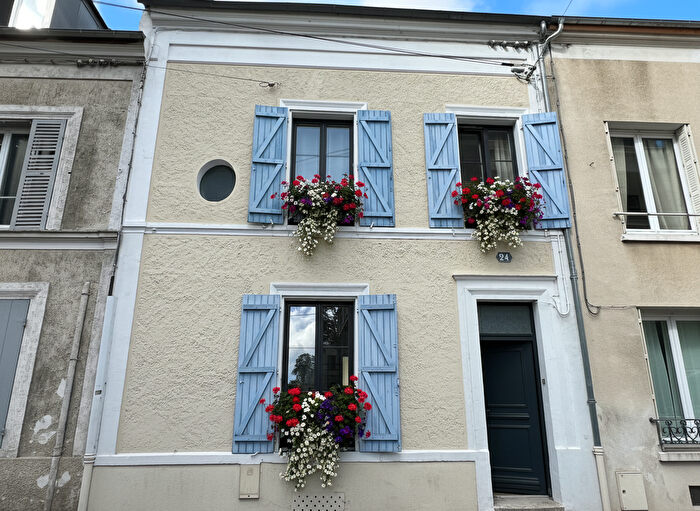 Maison à vendre - Meaux, Centre-ville, Cathédrale - 6 pièces - 4 chambres