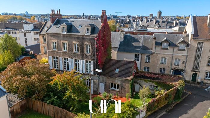 Maison à vendre - Caen, Saint-Jean Etudes, Saint-Gilles - 8 pièces - 5 chambres