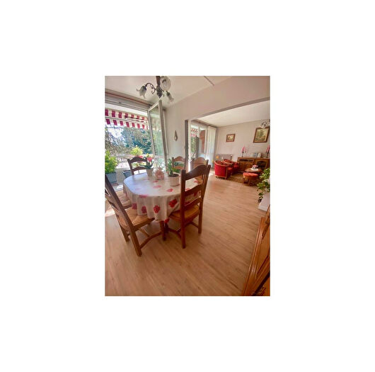 Appartement 4 pièces à Villefranche-sur-Saône, Ouest, à vendre